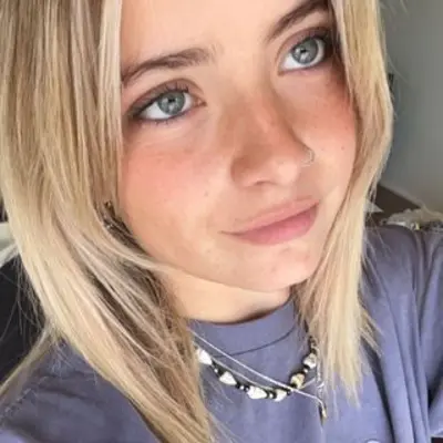 𝐴𝑀𝐸𝐿𝐼𝐴-𝐾𝐴𝑌 🕊🤍